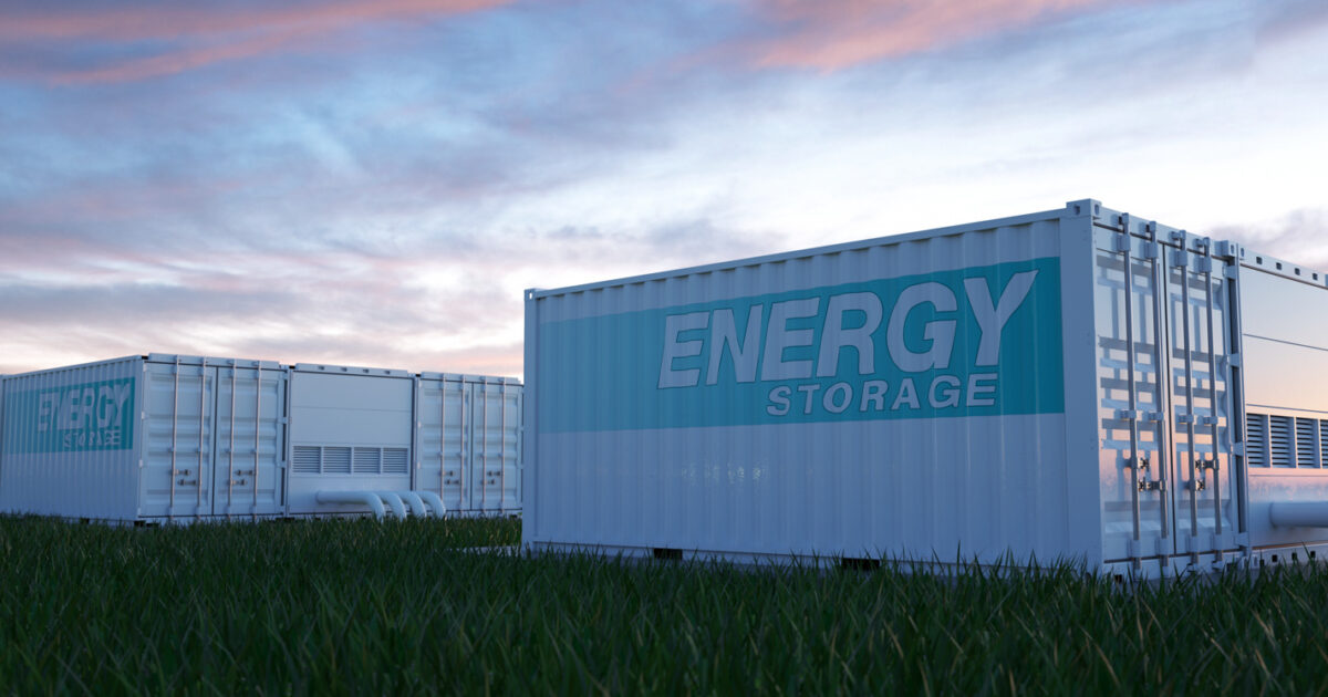 Handling Containerized Energy Storage & Systems | Bison